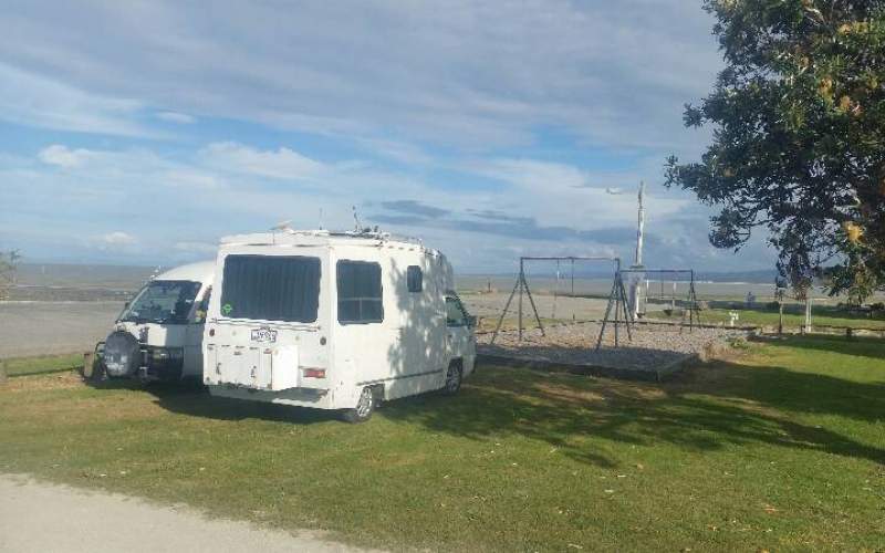 Kaiaua Boat Ramp | Freedom/Basic Camp | New Zealand